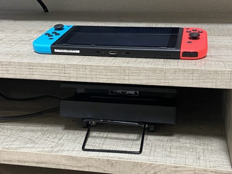 100均グッズを使って任天堂スイッチを横置きして収納してみた！【ダイソー】