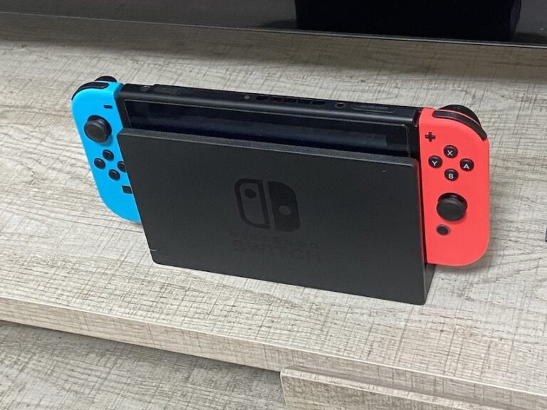 100均グッズを使って任天堂スイッチを横置きして収納してみた！【ダイソー】